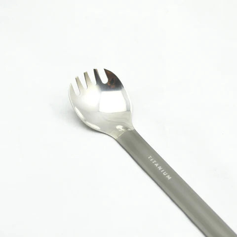 TOAKS TITANIUM LONG HANDLE SPORK – Wind River Outdoor